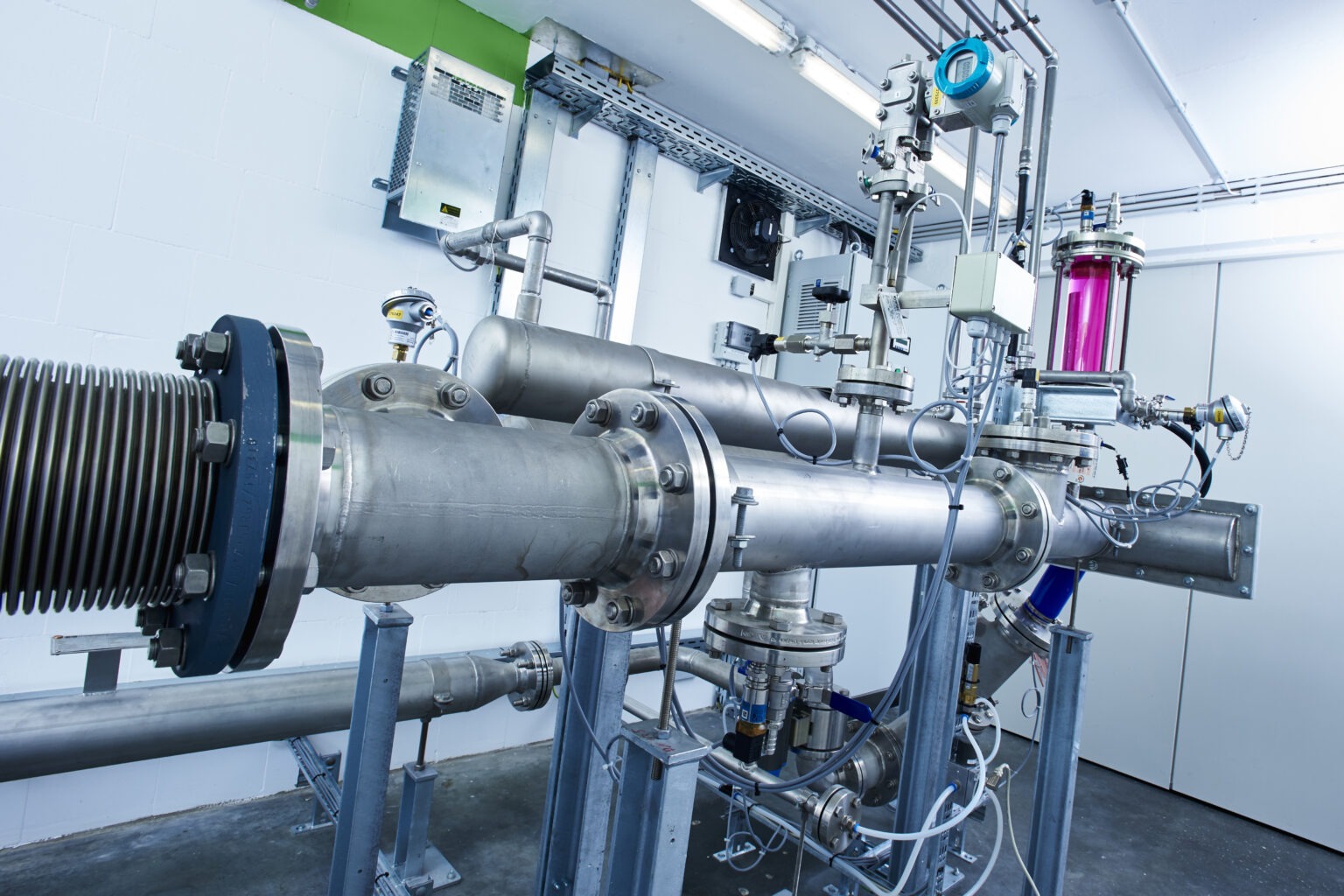 Sensors for H2 Fuel Stacks - Systec Automotive